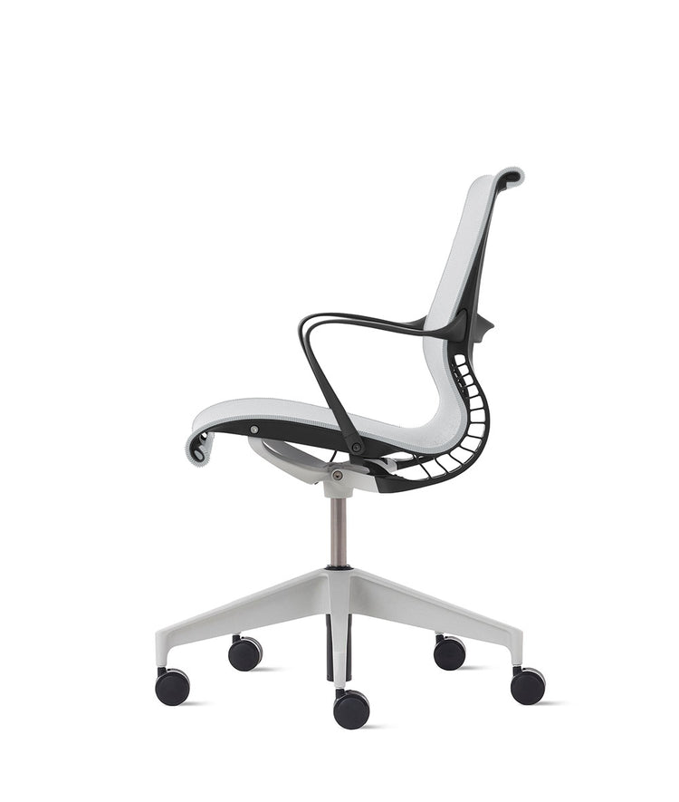 Setu Fixed Arms Chair | Herman Miller
